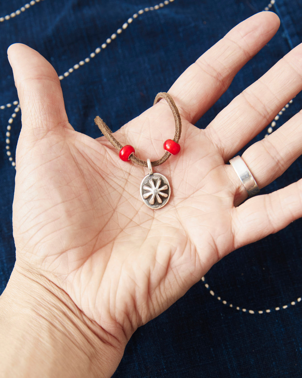 Tenable Crafts TC003 Sterling Silver Shell Concha Pendant – Second Sunrise