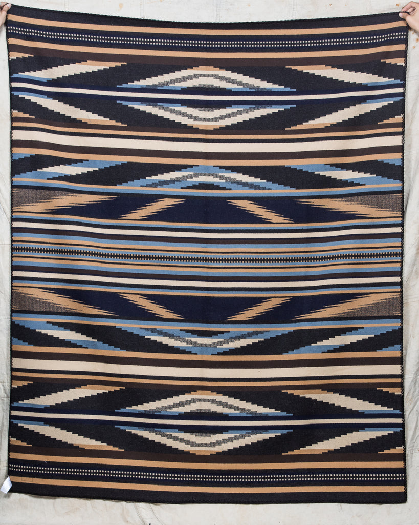 Secondhand Pendleton Unnapped Robe Rio Canyon – Second Sunrise